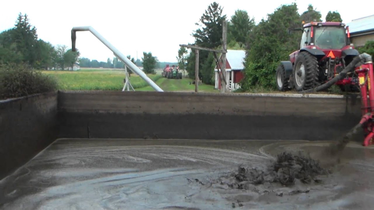 Pumping Liquid Manure Pits