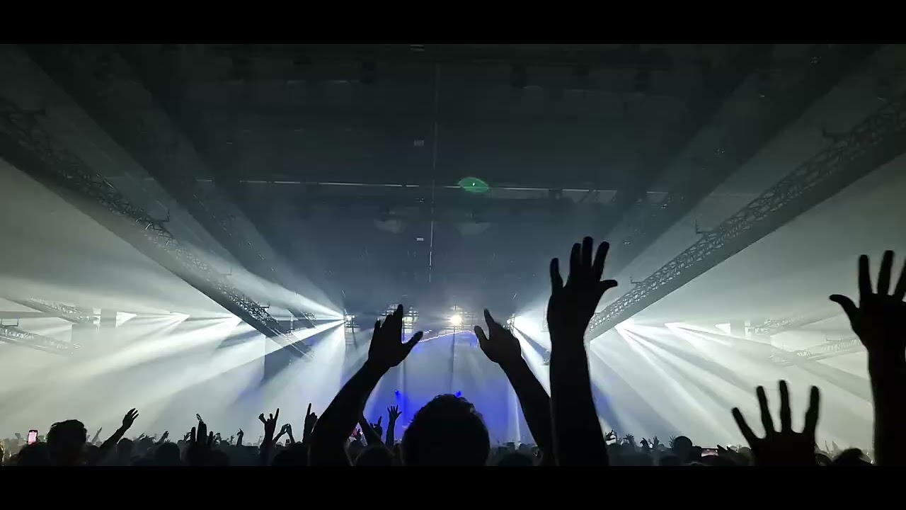 Superstrings - A State of Trance 2025 Day 2 - YouTube