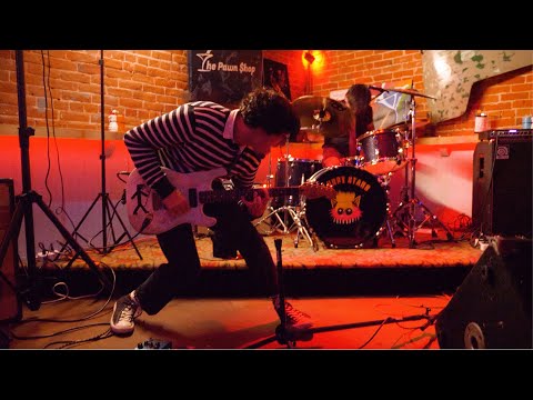 The Blurry Stars – “Lola” (The Kinks Cover) | Official Music Video