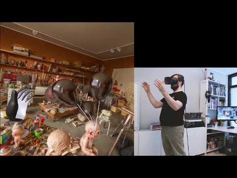 Varjo VR-2 Pro Hand Tracking with Ultraleap - YouTube