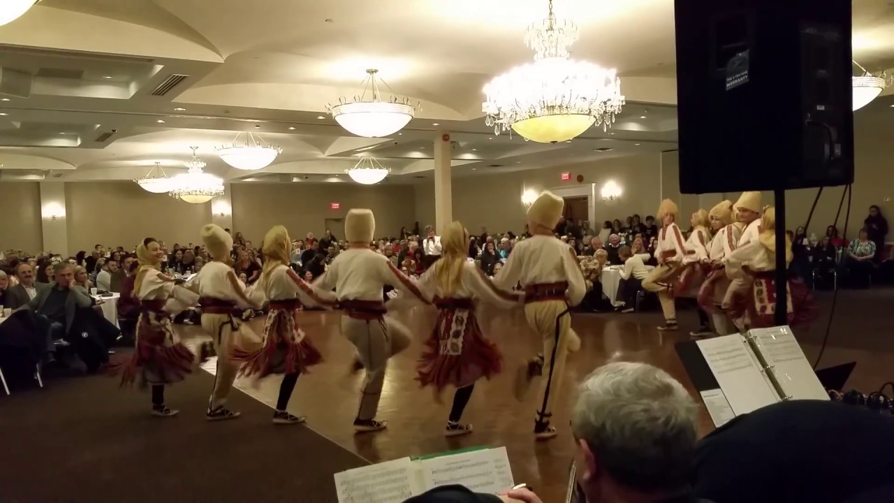 Šumadija Serbian Folk Dance Ensemble concert in Canada (2) - YouTube