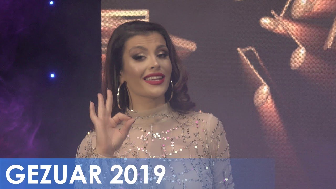 Maria Lajcaj - I paftyre (Official video 4K) Gezuar 2019 - YouTube