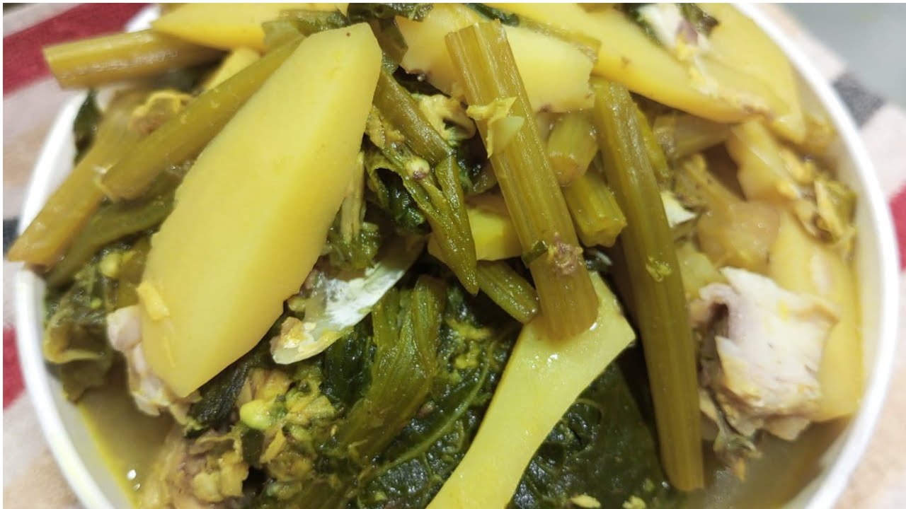 lau shak recipe কম মসলা দিয়ে রুই মাছের লাউ শাক রেসিপি - YouTube