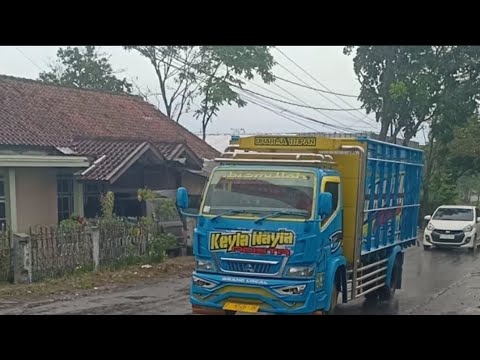 Kumpulan Mobil Truk,Truk Oleng,Truk Modifikasi,#truk #trukoleng - YouTube