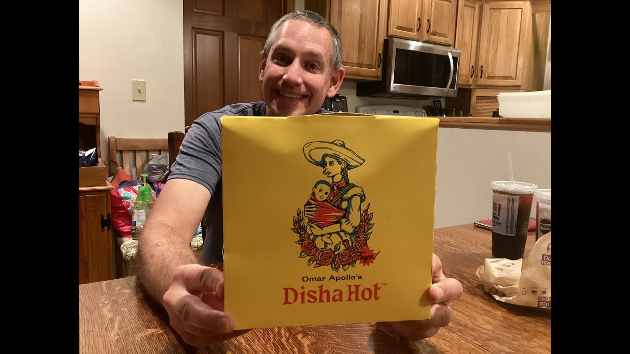 New Omar Apollo’s Disha Hot Box and Sauce from Taco Bell! - YouTube