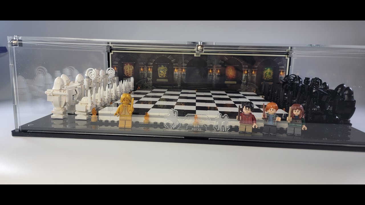 Harry Potter Lego Hogwarts chess set with display case - All pieces and ...