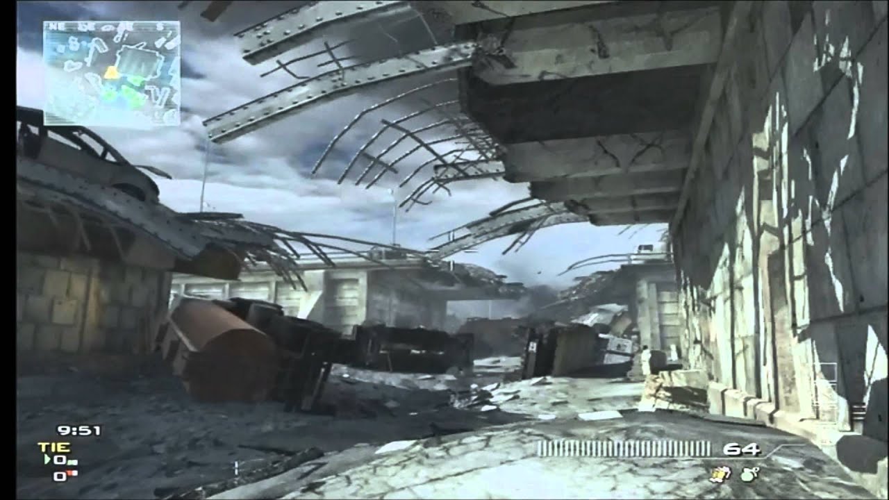 Modern Warfare 3 Midnight Release + Multiplayer Gameplay - YouTube