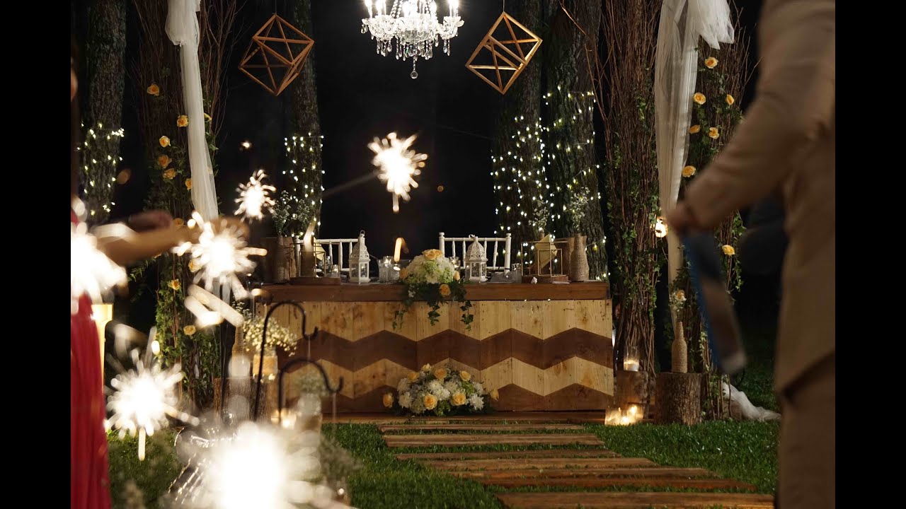 RUSTIC WEDDING DECOR INSPIRATION by Elior Design - Rustic Intimate ...