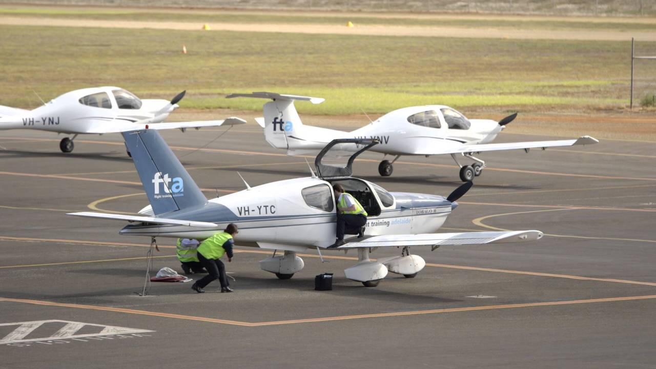 Business SA 2016 Export Awards: Flight Training Adelaide - YouTube