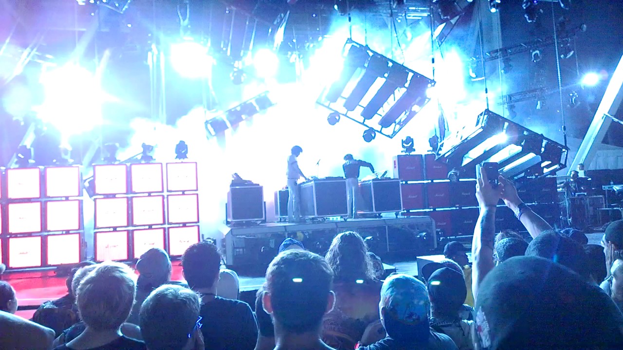 Justice - Stress (Ultra 2017) - YouTube