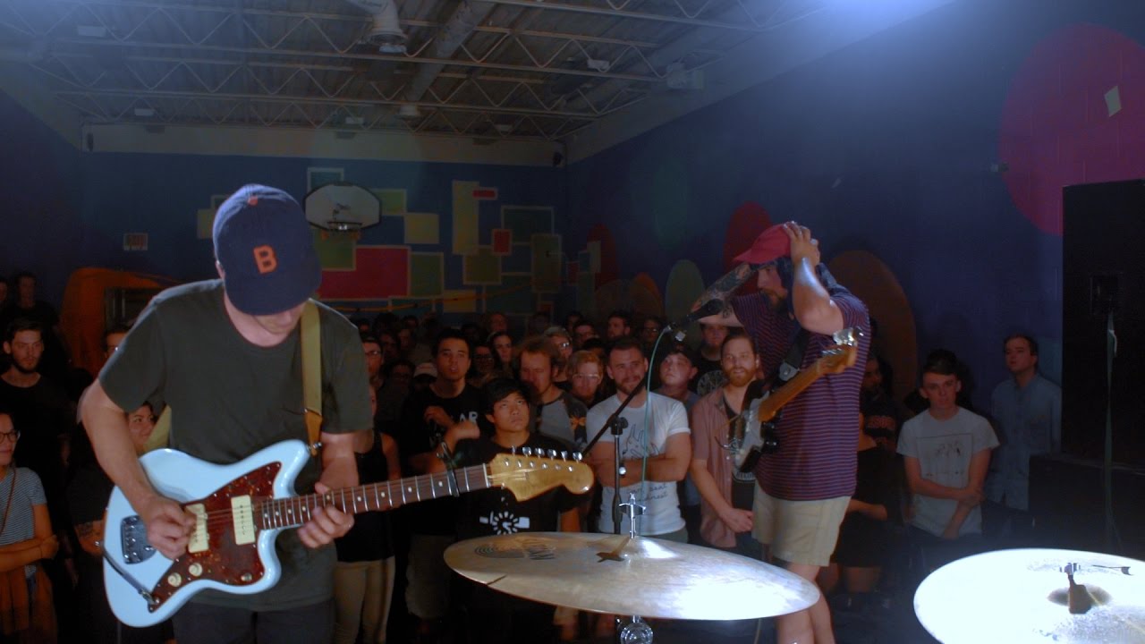 Oliver Houston (@ The Upper Room) - YouTube