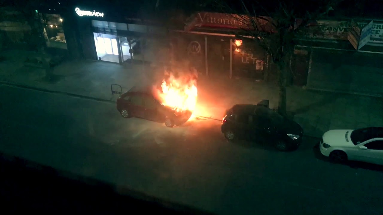 Stroud green road on fire - burning car - YouTube