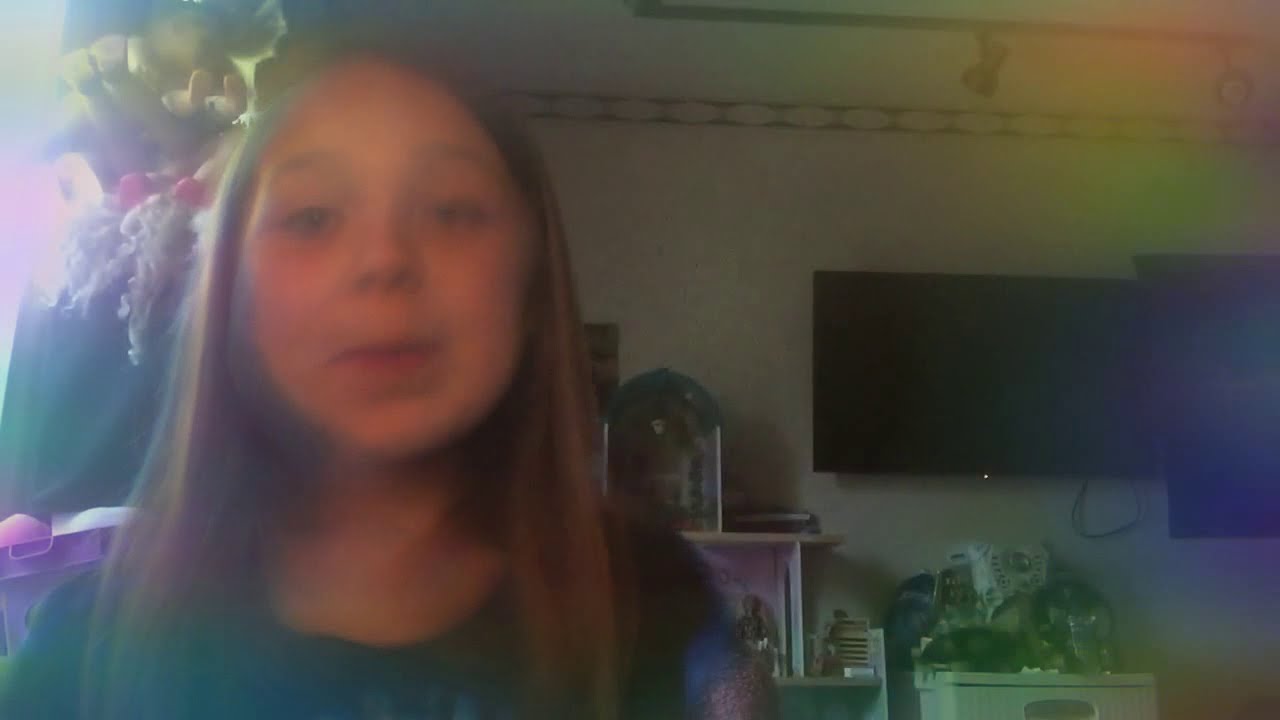 ASMR: scratching, tapping and brushing - YouTube