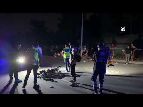 Antalya'da iki motosiklet çarpıştı, 2 kişi öldü, 1 kişi yaralandı