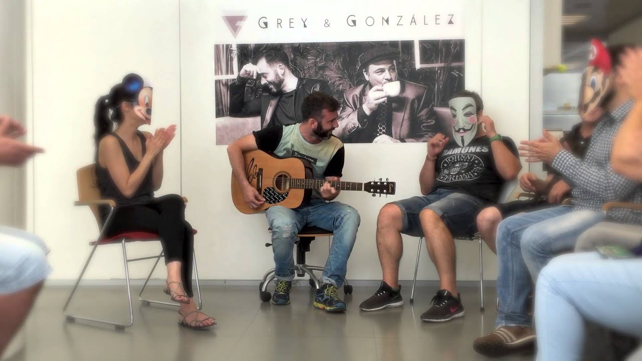 Grey&González Prodigious Live - YouTube