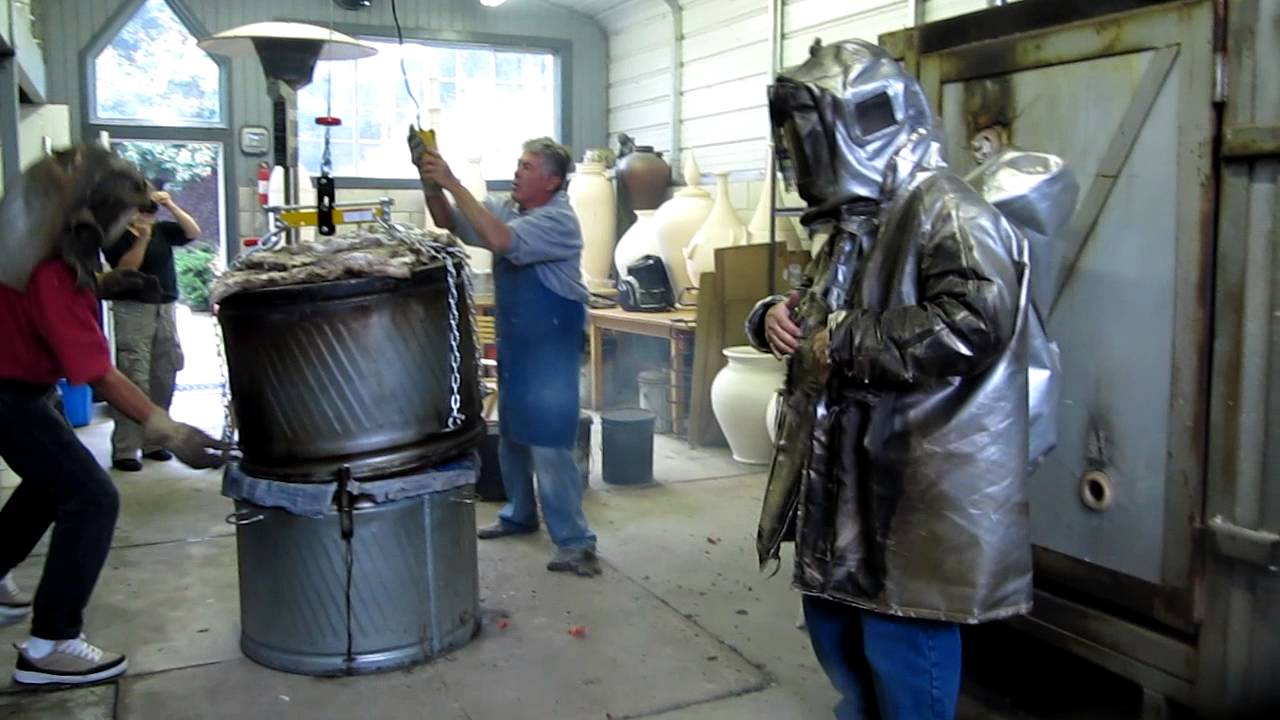 Alex Long Raku pottery workshop - YouTube