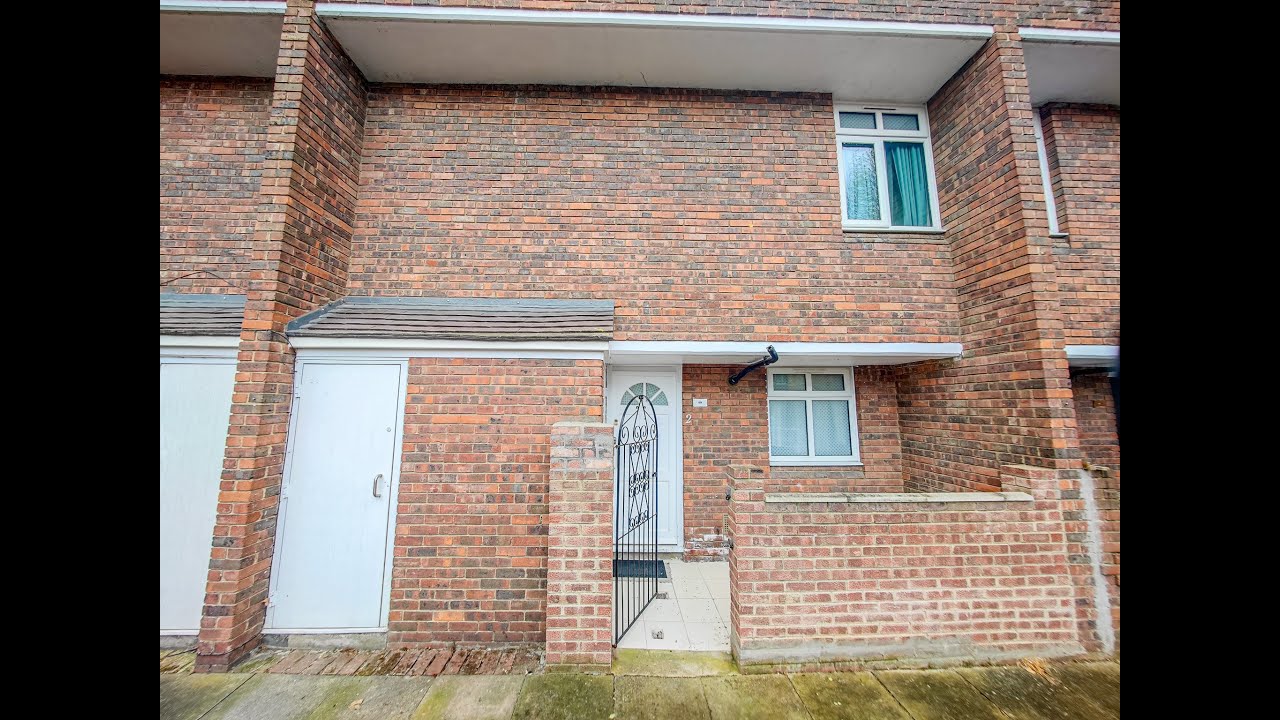 Booth Close, Central Thamesmead, SE28 8BW - YouTube