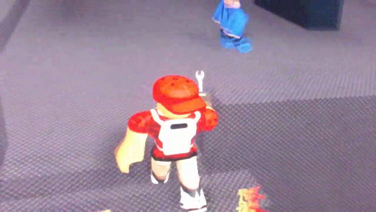 The first roblox game - YouTube