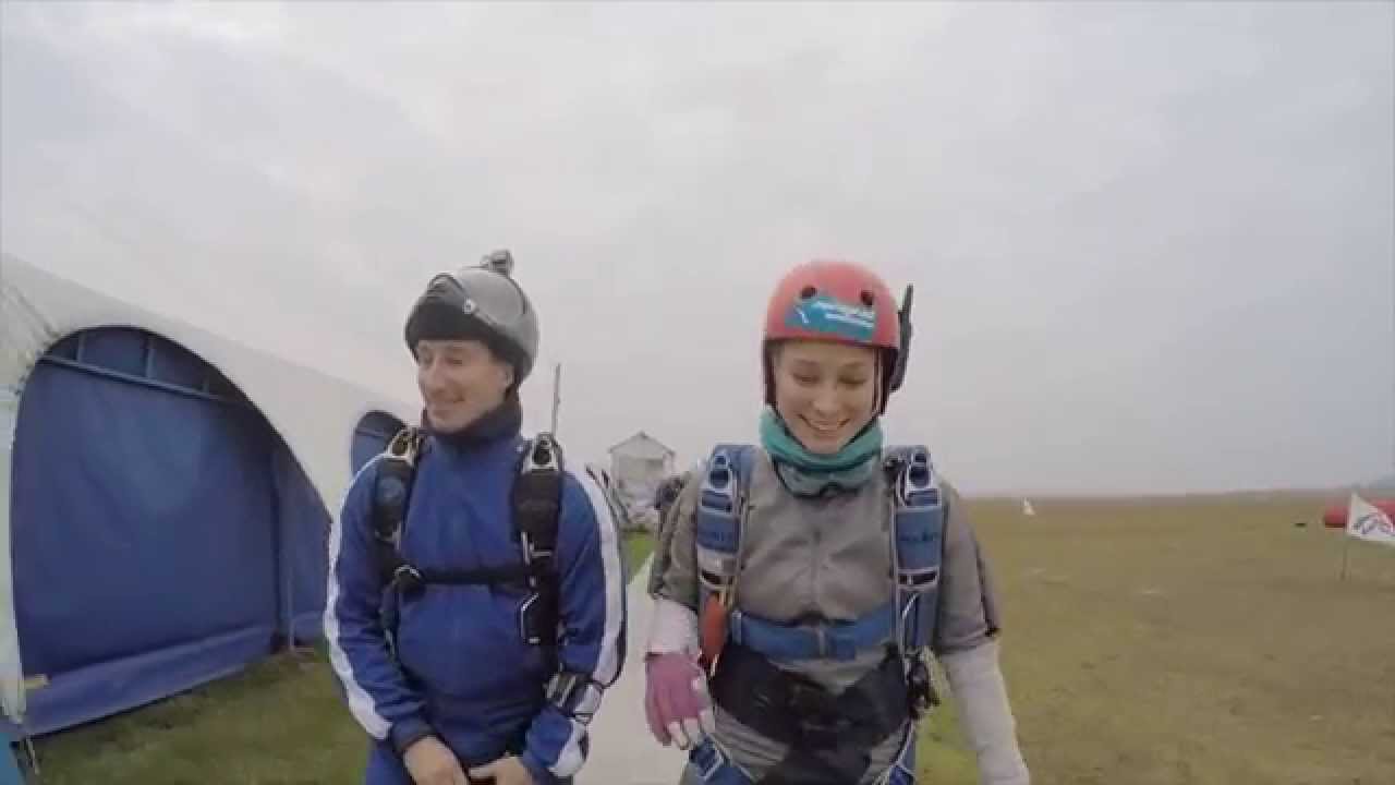 AFF Tandem + AFF Level 4 Aerograd Kolomna - YouTube