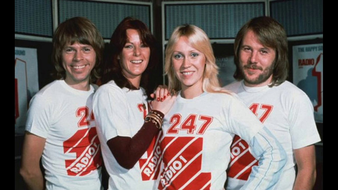 Move On - ABBA / Subtitulada en español - YouTube