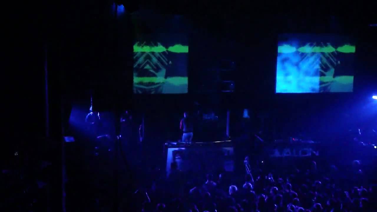 VITALIC live at AVALON 2010 - Your Disco Song - YouTube
