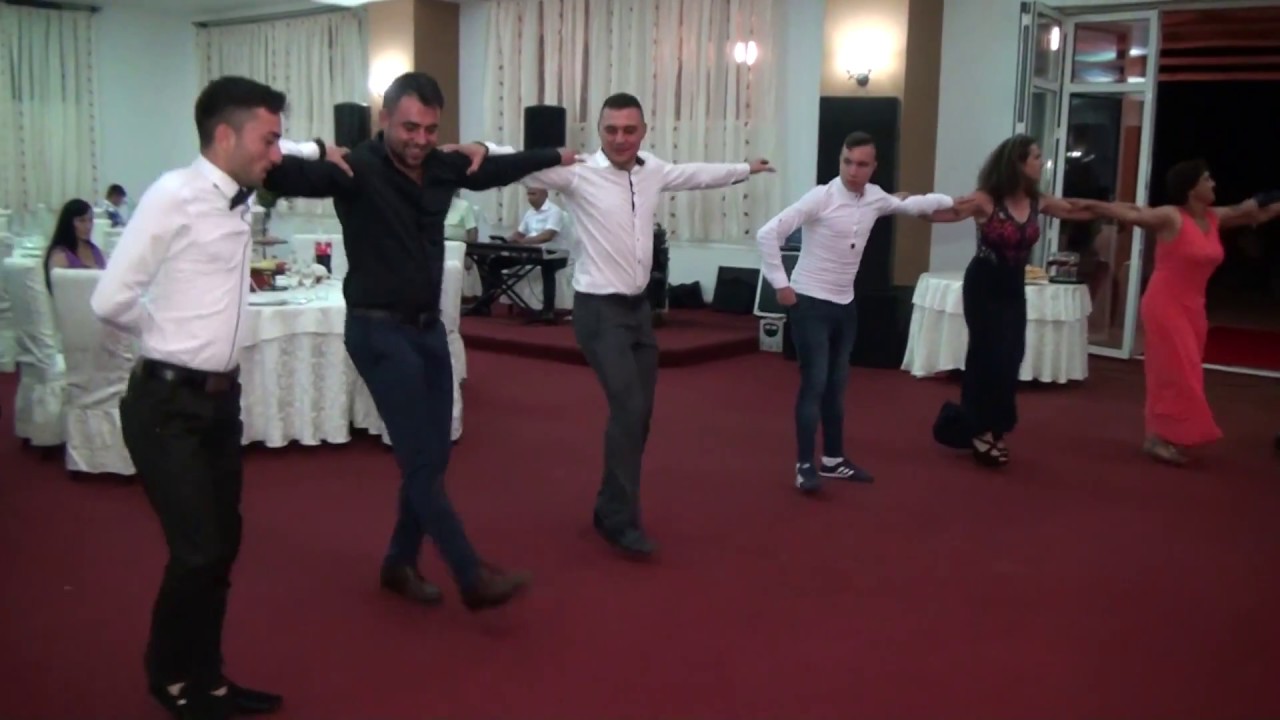 Sarba olteneasca - YouTube