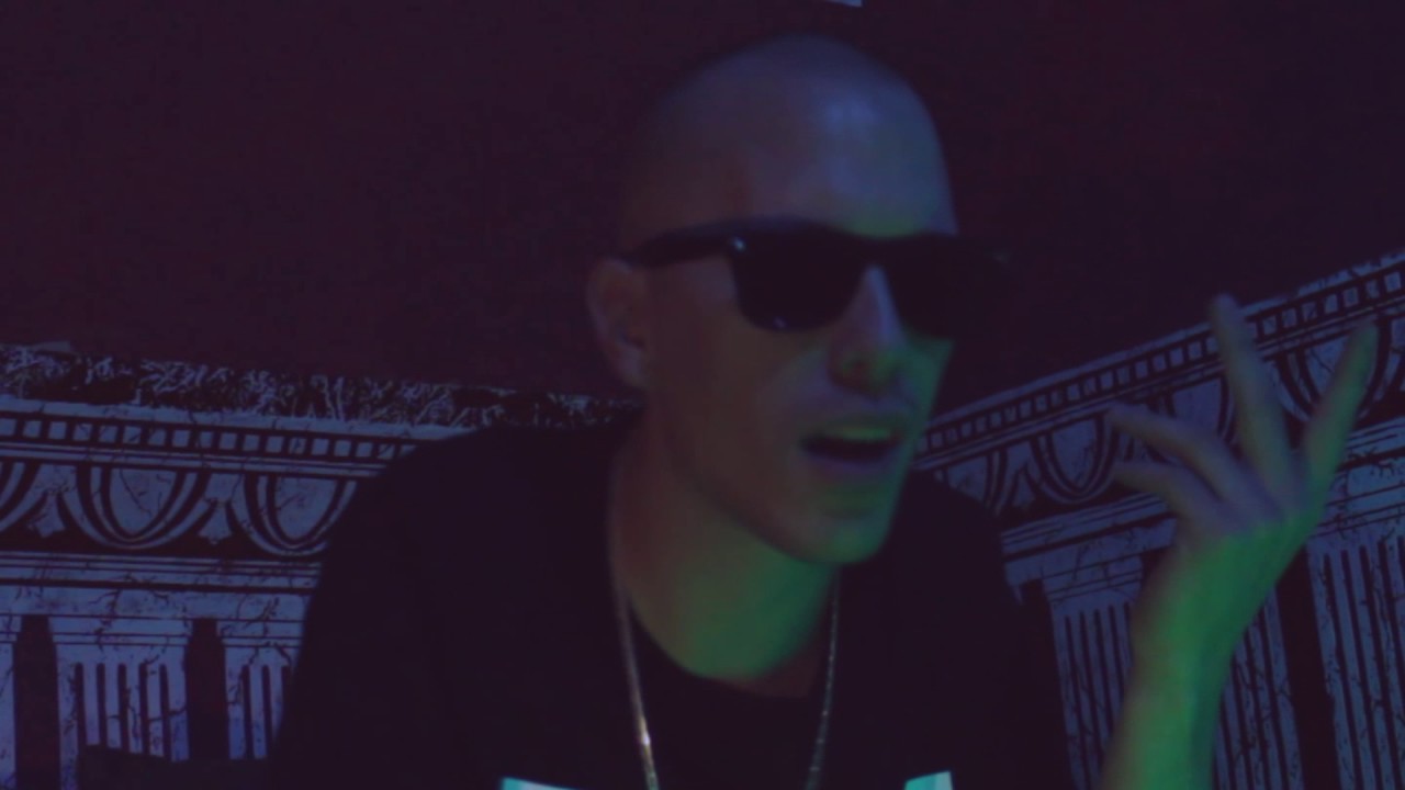 MIC-MC-DANASNJE KLINKE (OFFICIAL VIDEO) - YouTube