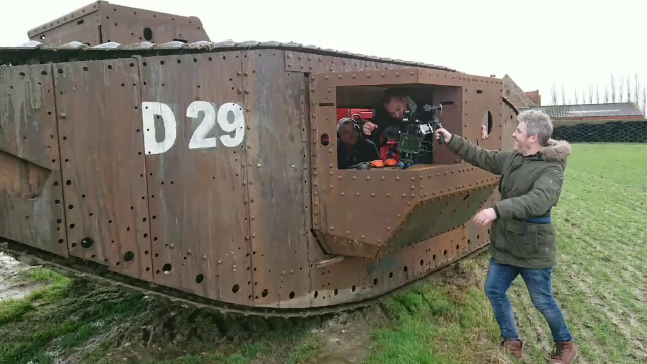 Bruce crompton on visit @ Pondfarm - YouTube