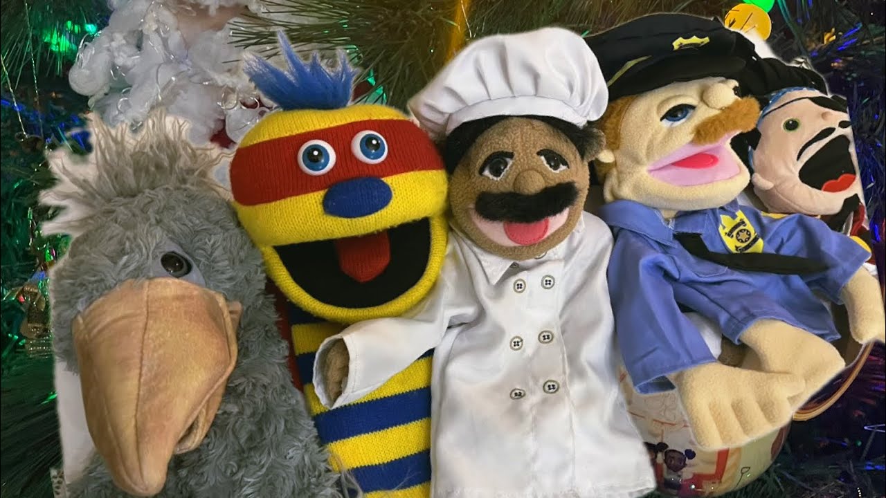CHRISTMAS VISIT FROM PUPPET JR’S DAD + SPECTACULAR!!! - YouTube