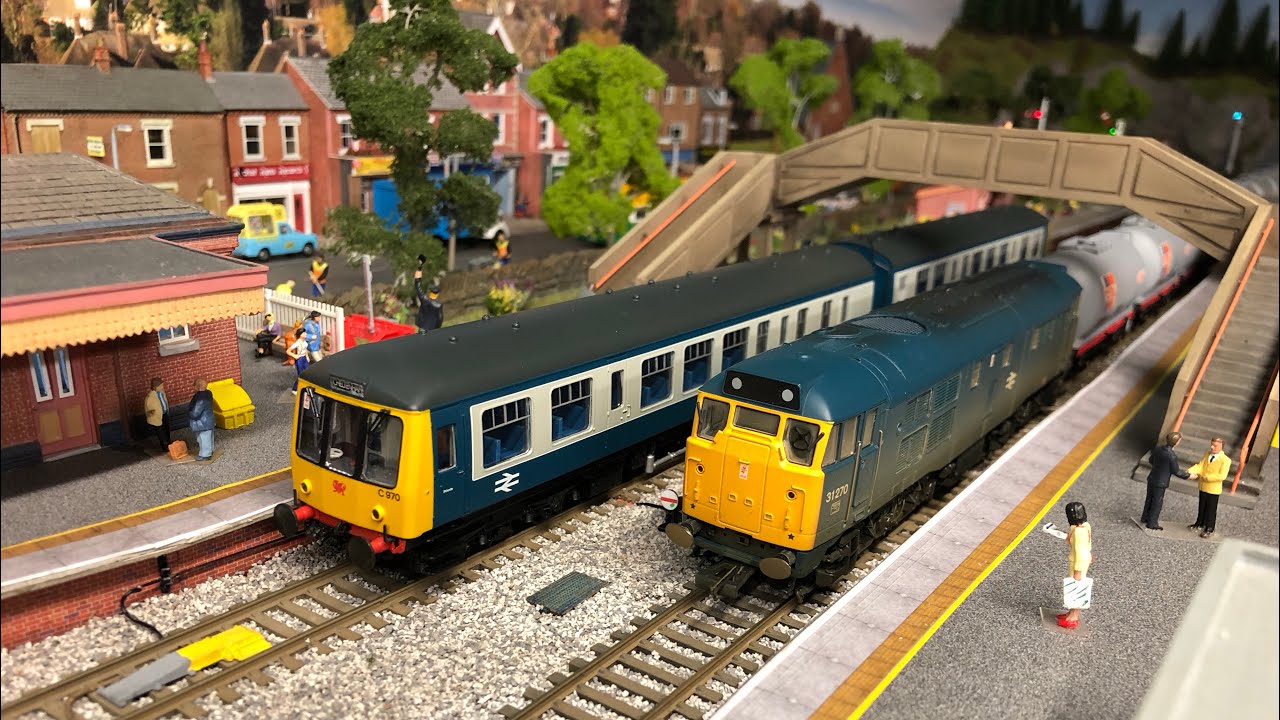 Spanner In The Works! with problems from a Hornby class 31. - YouTube