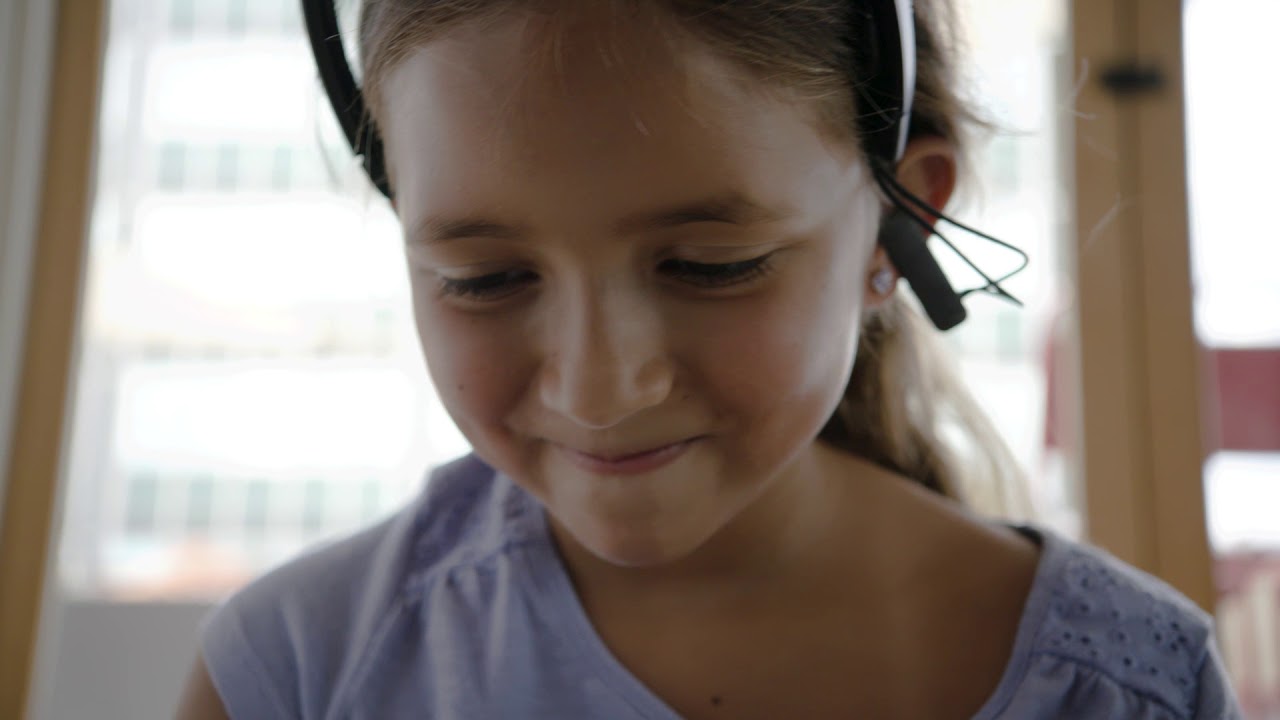 NeuroPlus: Improve Focus with Brain-Sensing Headset & Games - YouTube