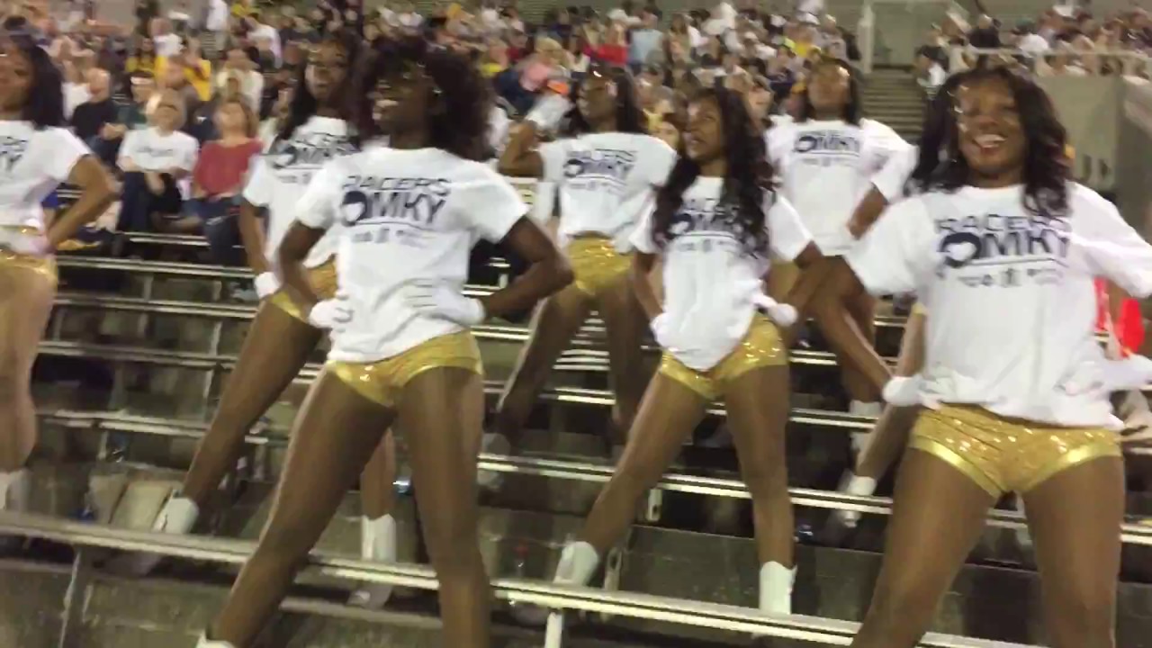 MSU Radiant Racerettes at MSU Football Game 2016 - YouTube