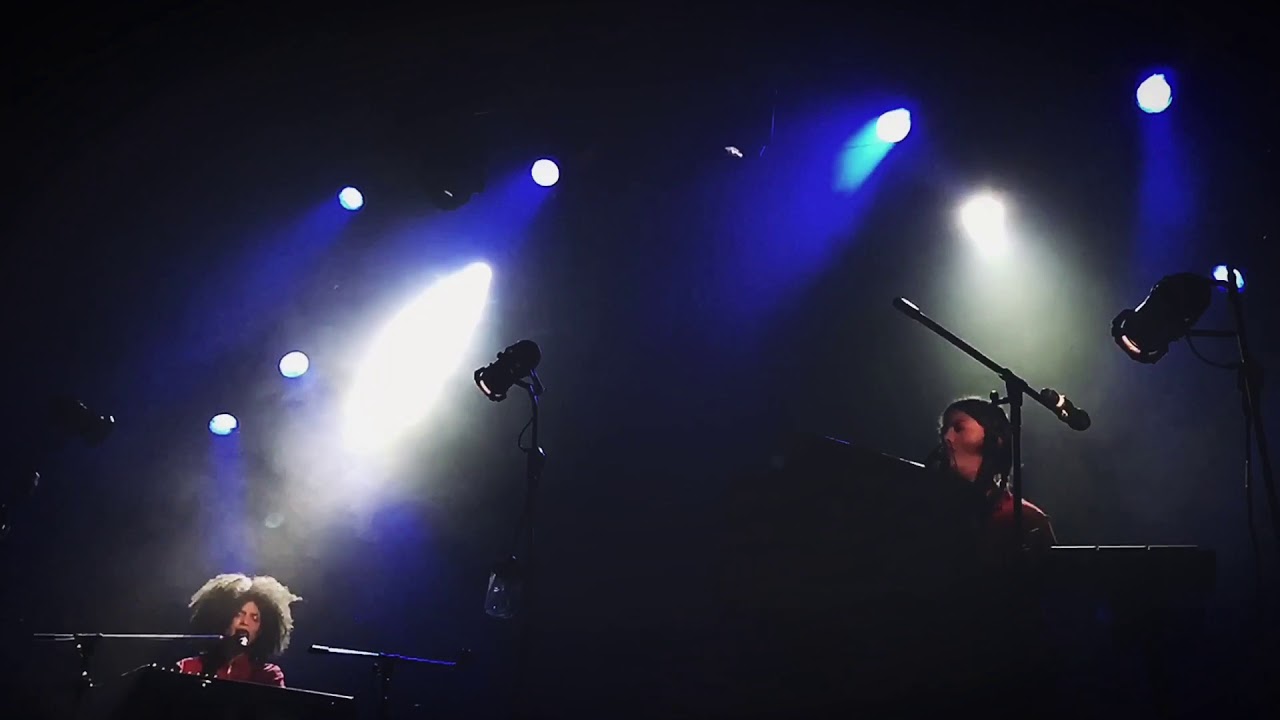 Ibeyi - Oya [ vivo en Niceto Club ] - YouTube