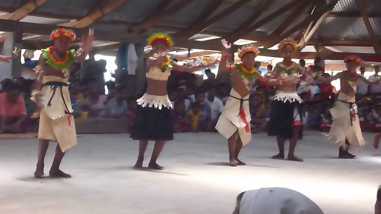 11 04 Tarawa, Kiribati, local Easter dance competition - the young ...