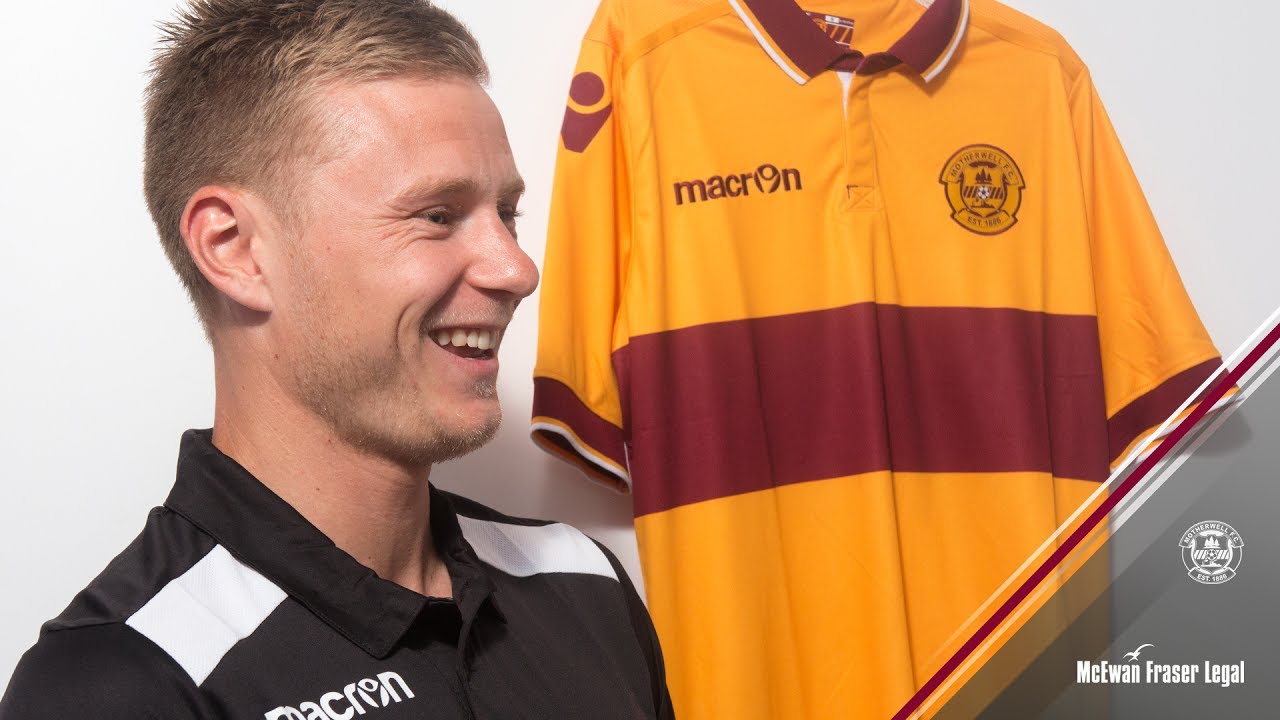 Summer signing #5 Andy Rose - YouTube