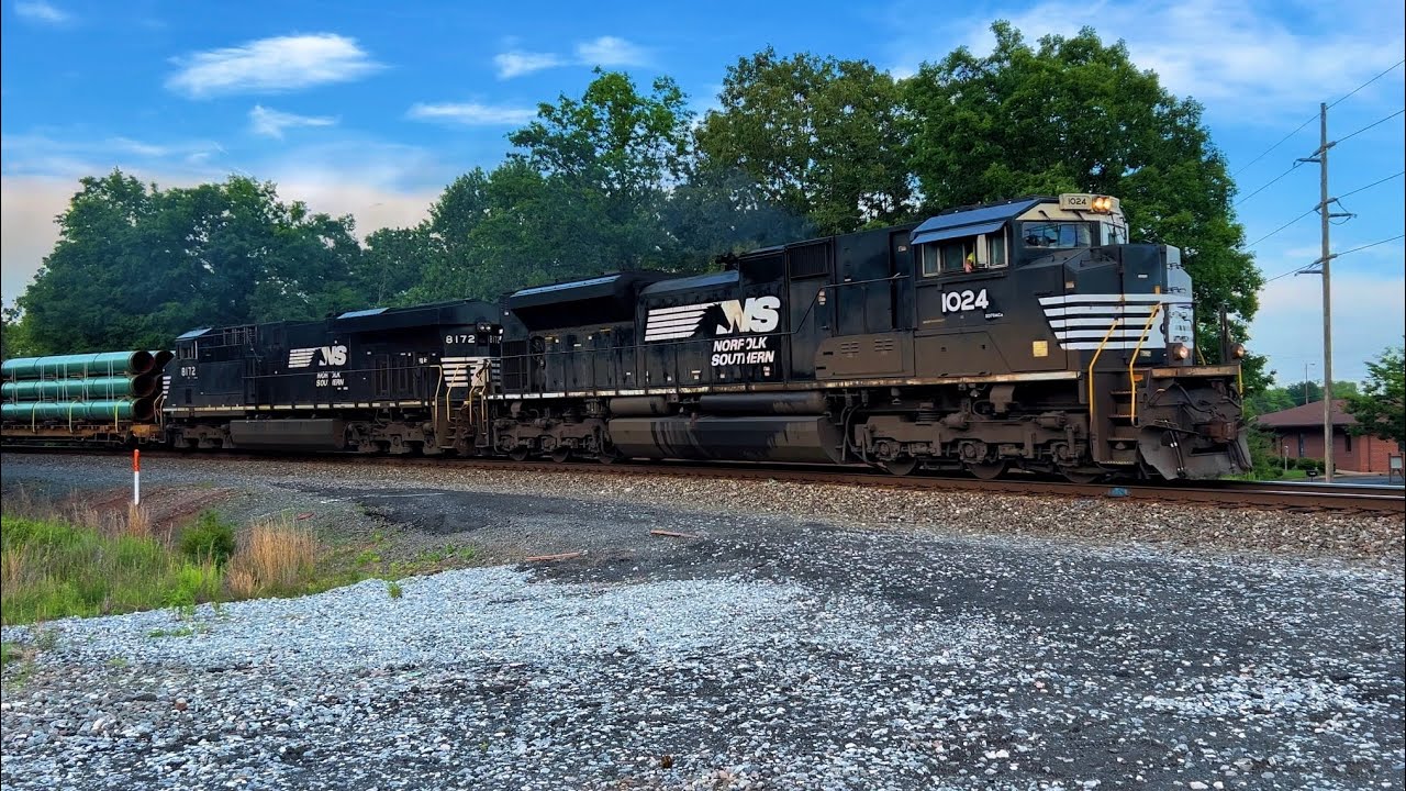 NS SD70ACe 1024 Leads NS 055 Loaded Pipe Train - YouTube