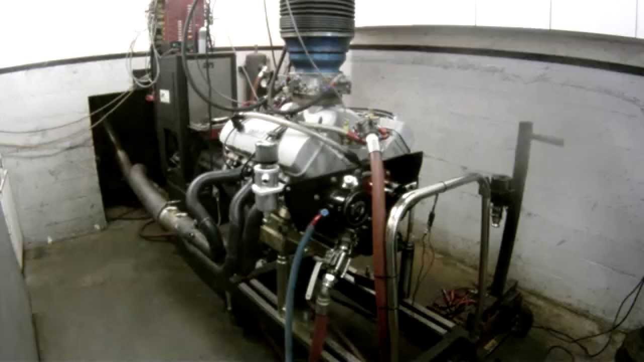 Brodix / Dart 540 Chevrolet running on the DTS Dyno Pull - YouTube