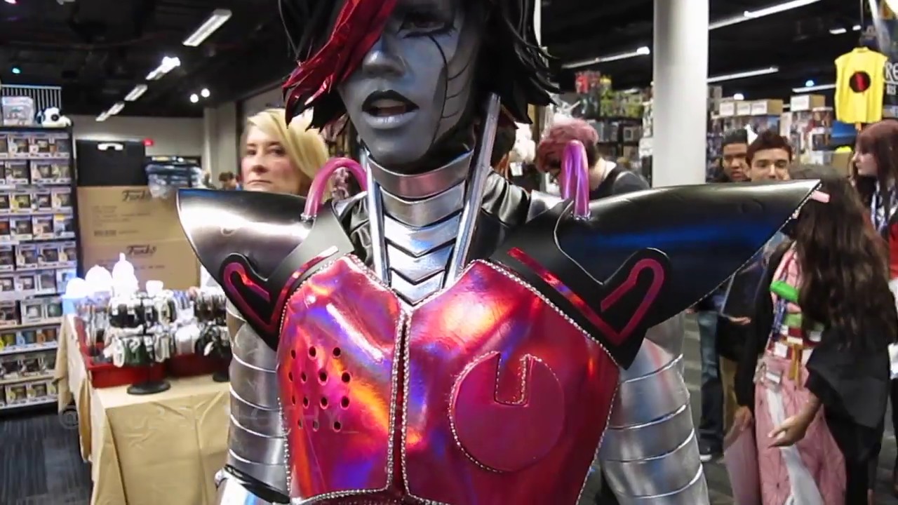 Jabberclothy_cos @ #Ikkicon 2019 Mettaton from Undertale Cosplay - YouTube