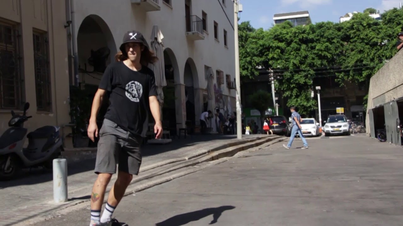 Doron Arad - Giliskateshop - YouTube