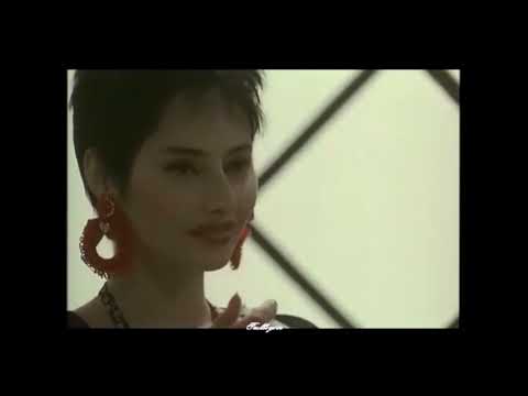 Cristina Garavaglia il lato b che abbaglia.