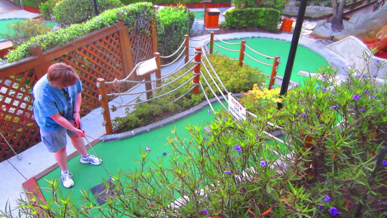 Miniature Golf Fail - YouTube