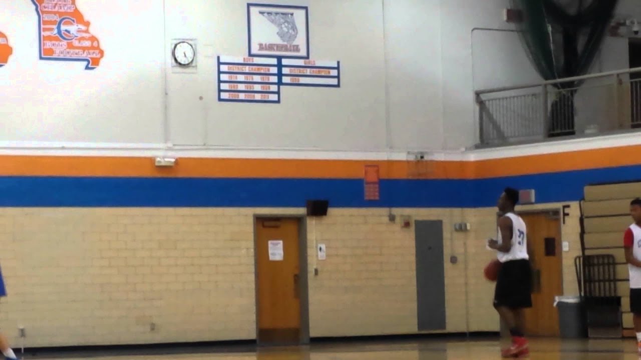 Ralph Bellamy miss Windmill at practice - YouTube