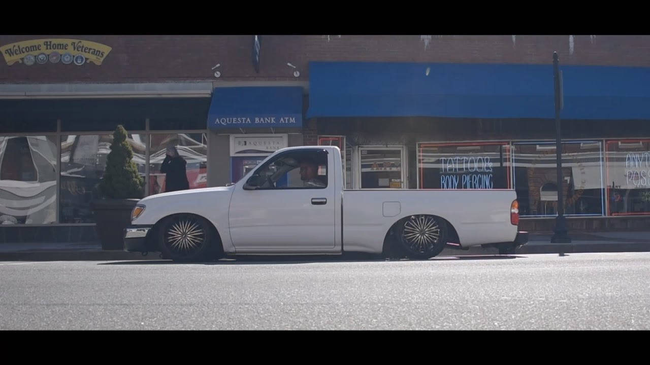 Bagged Toyota Tacoma "Mini Truckin" - Currently Trending - YouTube
