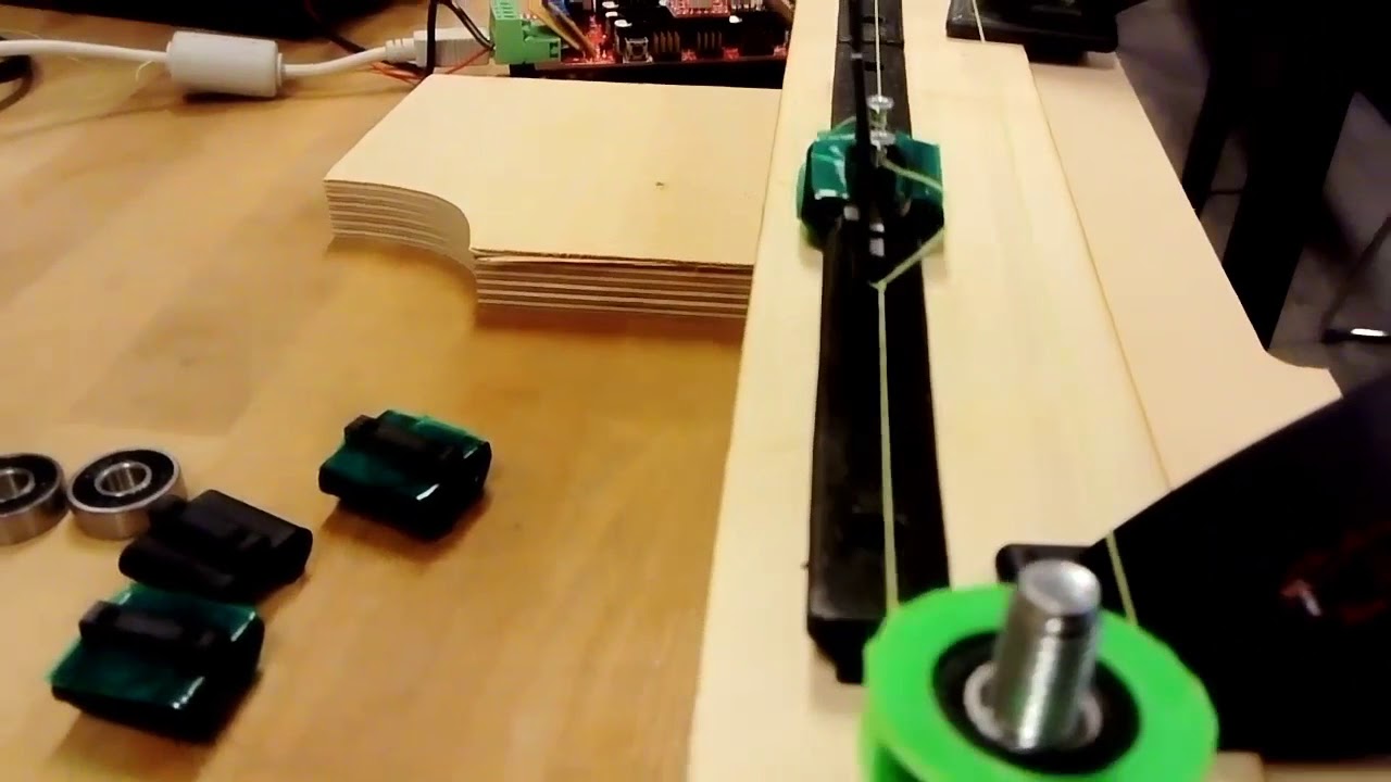 3d-printed linear axis with tape as plain bearings - YouTube