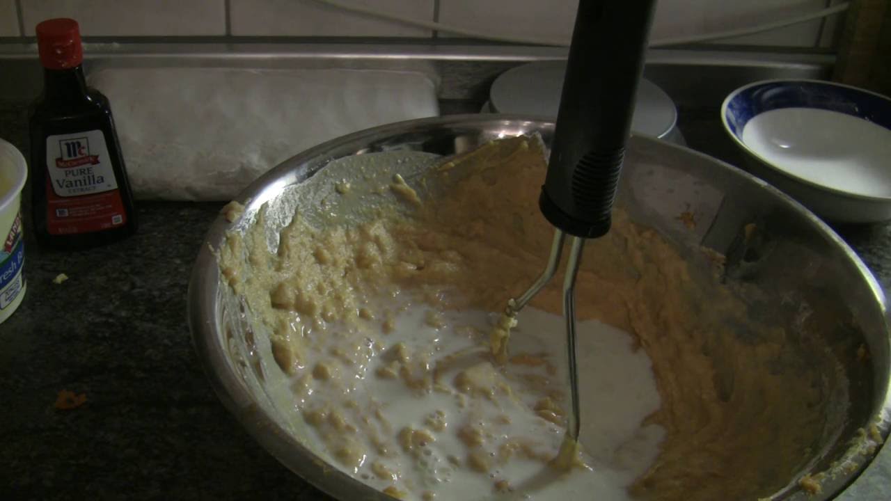 Mushing Mashing Sound Effect Free Use Stereo Audio Mixing Bowl SFX ...