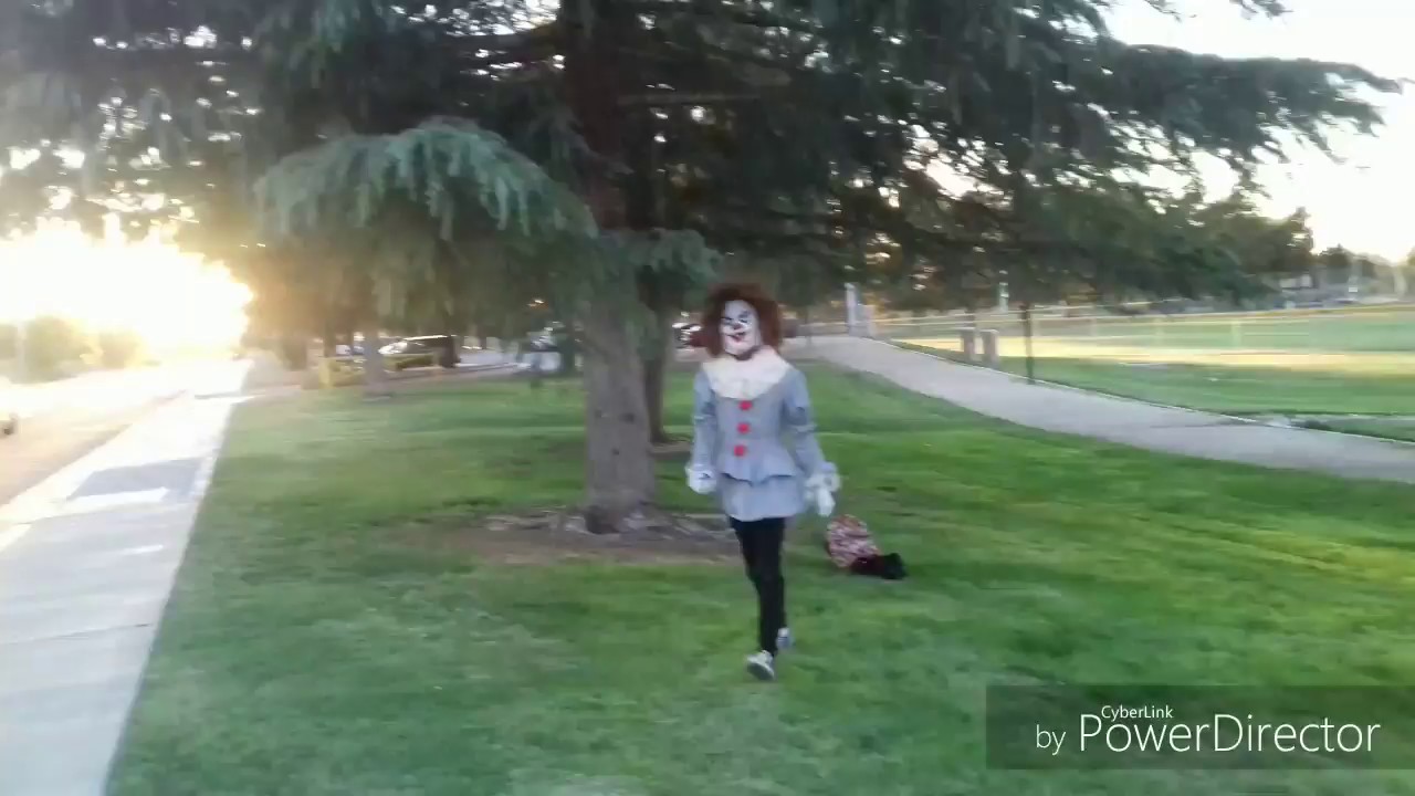 Clowns Are Back!!! Clown chased 2 kids at Domenic Massari Park - YouTube