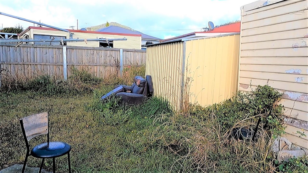 This Disaster was Post-Apocalyptic | Satisfying Yard Makeover (Part 2 ...