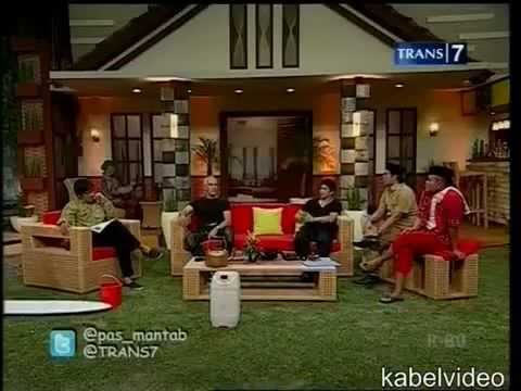 The Raid cast in Pas Mantab talk show -2 - YouTube