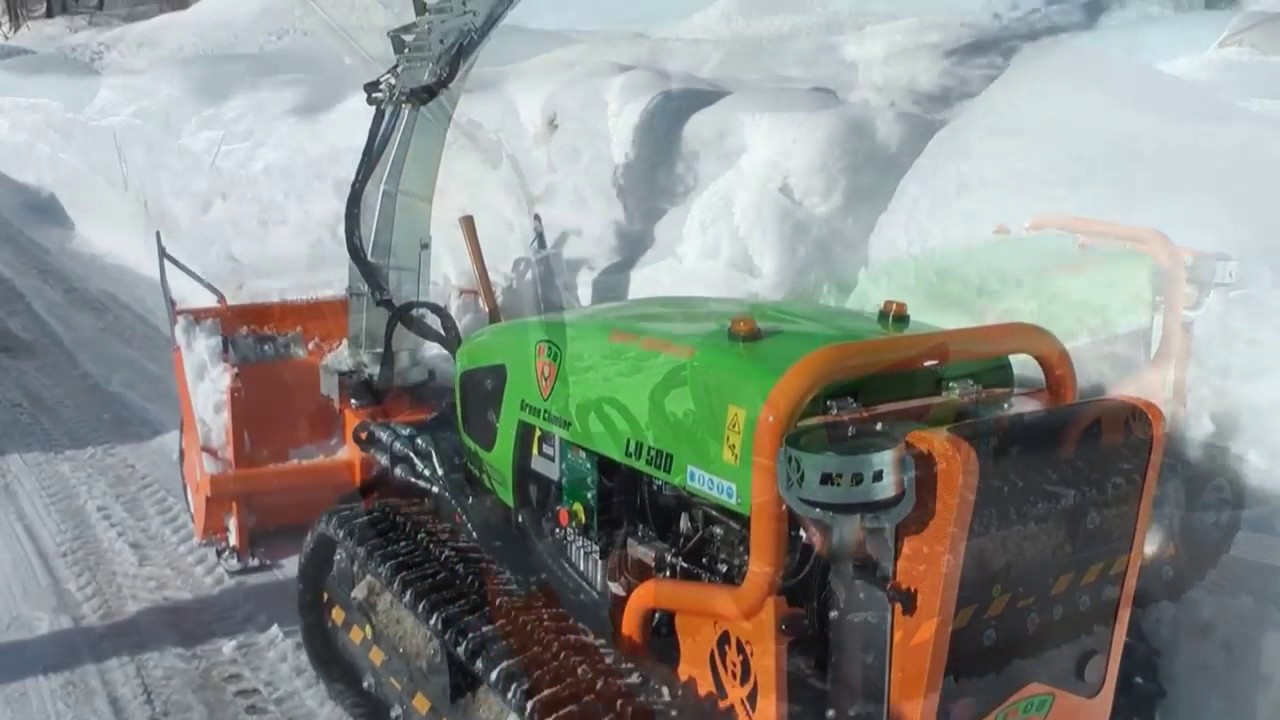 Green Climber Winter accessories Snow blade and blower - YouTube