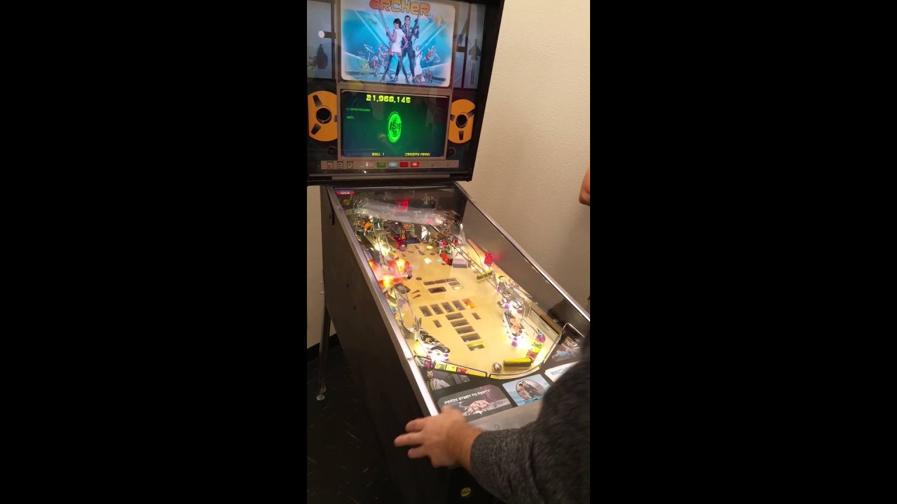 Playing the Archer Homebrew Pinball (Whitewood) at Arcade Expo 2016 ...